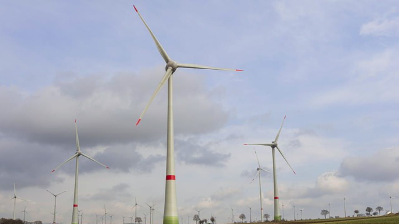 Tulislah Contoh Energi Alternatif Dan Pemanfaatannya Dalam Kehidupan