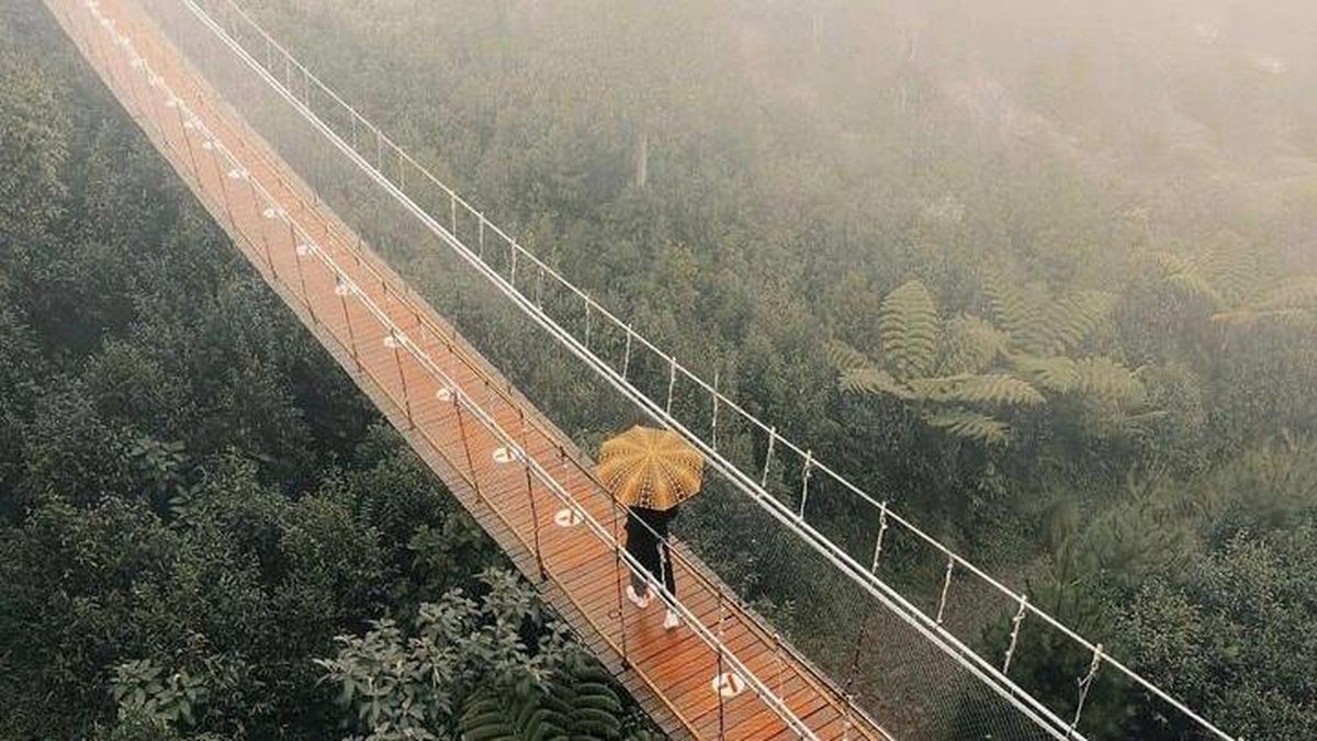 Rengganis Suspension Bridge, Jembatan Gantung Terpanjang di Jawa Barat ... Rengganis Suspension Bridge, Jembatan Gantung Terpanjang di Jawa Barat ...