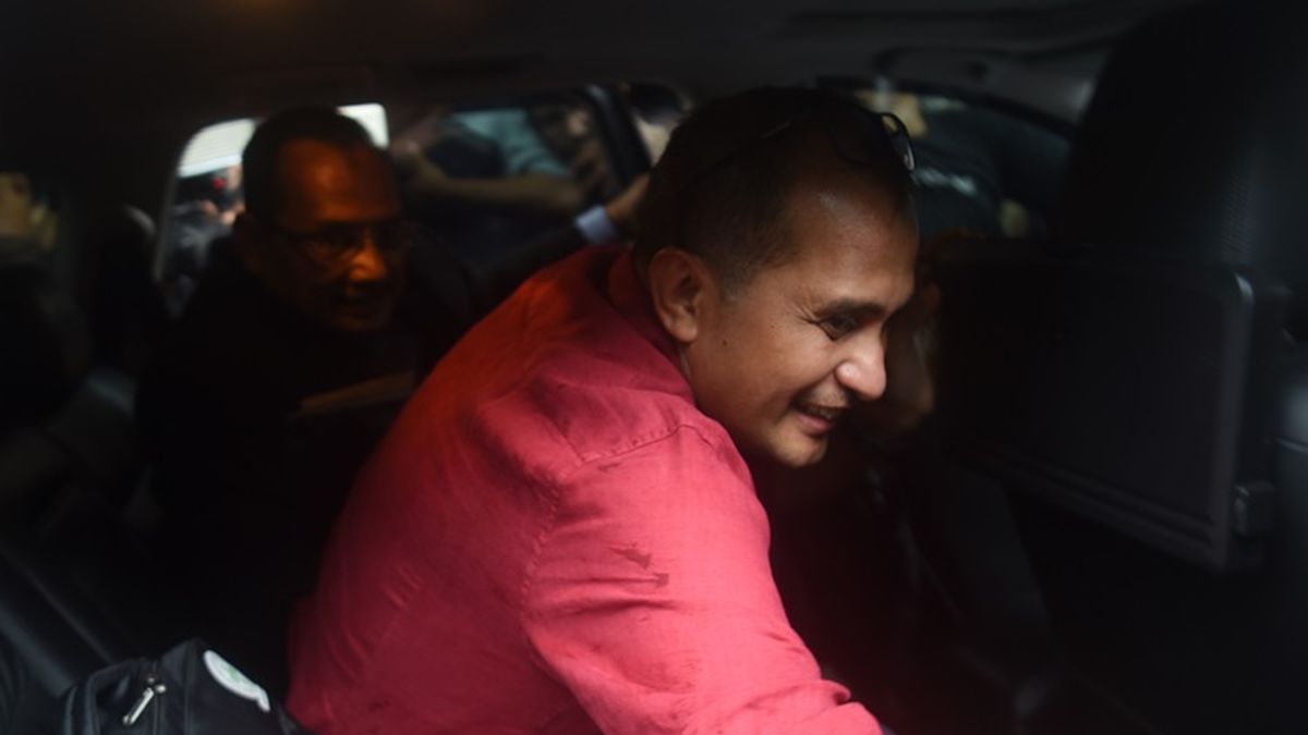 Timnas AMIN Keberatan Eddy Hiariej Hadiri Sidang Lanjutan Sengketa ... Timnas AMIN Keberatan Eddy Hiariej Hadiri Sidang Lanjutan Sengketa ...