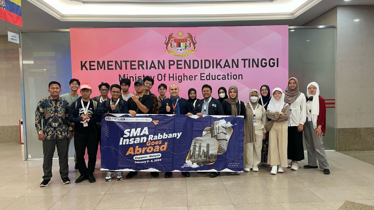 Sma Insan Rabbany Bsd Kunjungi Kementerian Pendidikan Tinggi Kpt Malaysia Bersama Santri