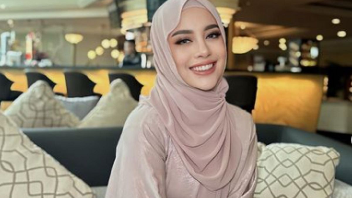 Aghnia Punjabi Minta Maaf ke Anak, Disiksa Pengasuh di Malang Saat ... Aghnia Punjabi Minta Maaf ke Anak, Disiksa Pengasuh di Malang Saat ...