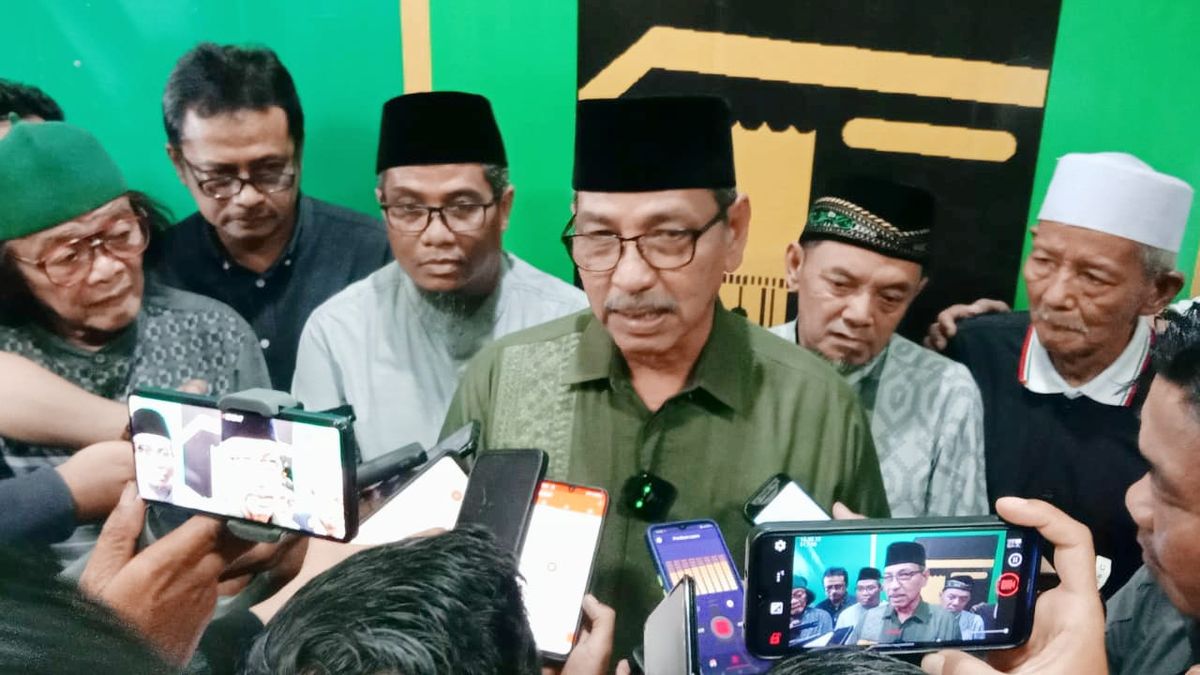 Ivan Dicksan Kembalikan Formulir Pendaftaran Balon Wali Kota Ke Desk