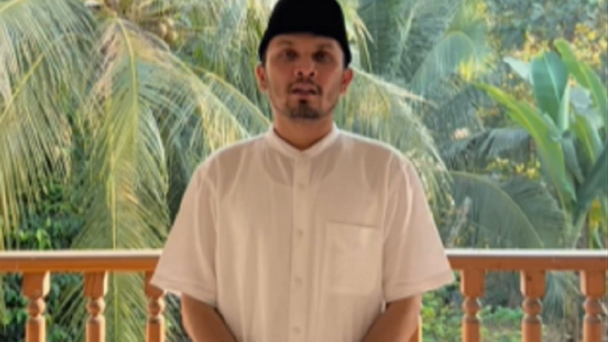 Ustadz Hanan Attaki Siapa? Profil Tokoh Agama yang Ajak Netizen Geruduk ... Ustadz Hanan Attaki Siapa? Profil Tokoh Agama yang Ajak Netizen Geruduk ...