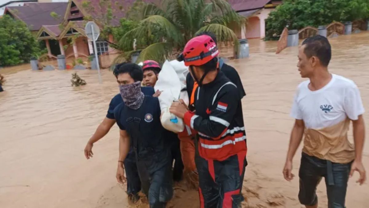 Banjir Bandang Di Sulawesi Selatan Mengakibatkan Sejumlah Korban Jiwa