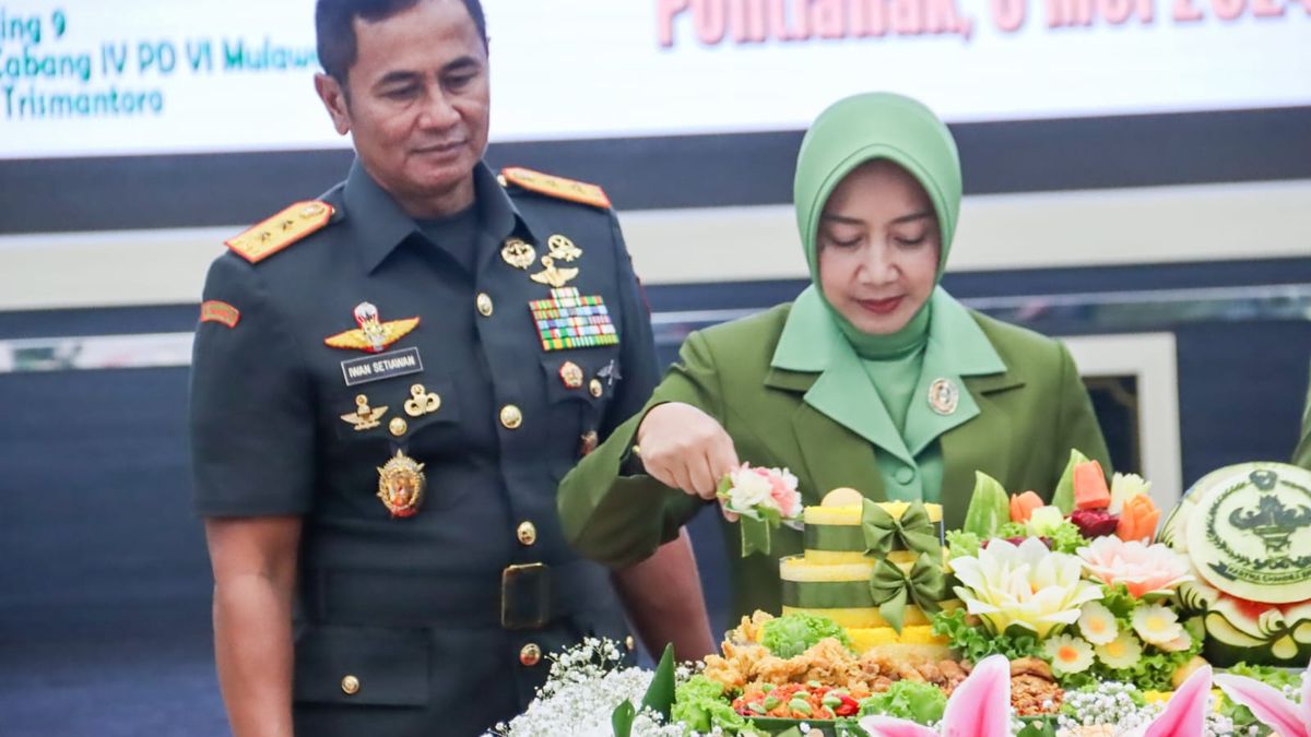 Pangdam XII/Tanjungpura Hadiri Syukuran HUT ke 78 Persit Kartika ... Pangdam XII/Tanjungpura Hadiri Syukuran HUT ke 78 Persit Kartika ...