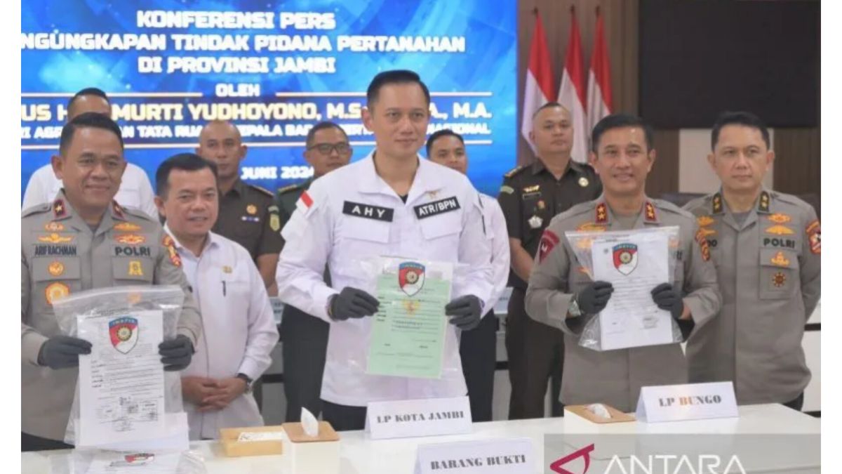 Polda Jambi Bongkar Empat Kasus Mafia Tanah Dalam Kurun Waktu Enam ... Polda Jambi Bongkar Empat Kasus Mafia Tanah Dalam Kurun Waktu Enam ...