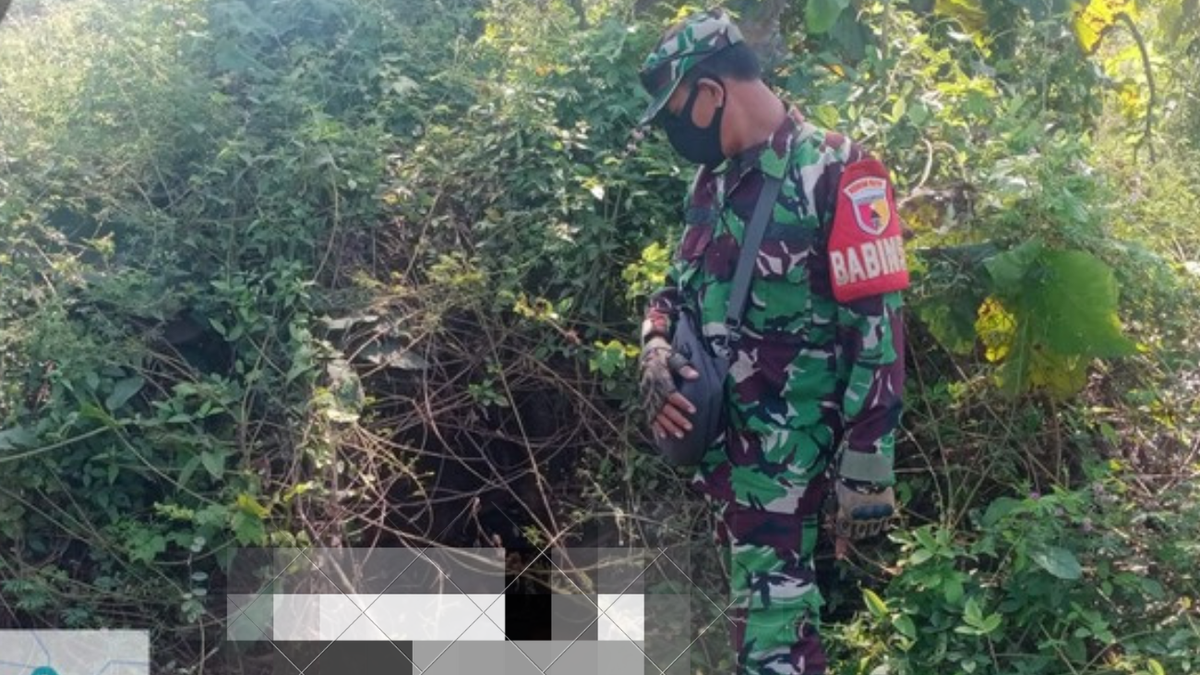 Geger Penemuan Jenazah Perempuan Tanpa Busana di Kecamatan Jatikalen ... Geger Penemuan Jenazah Perempuan Tanpa Busana di Kecamatan Jatikalen ...
