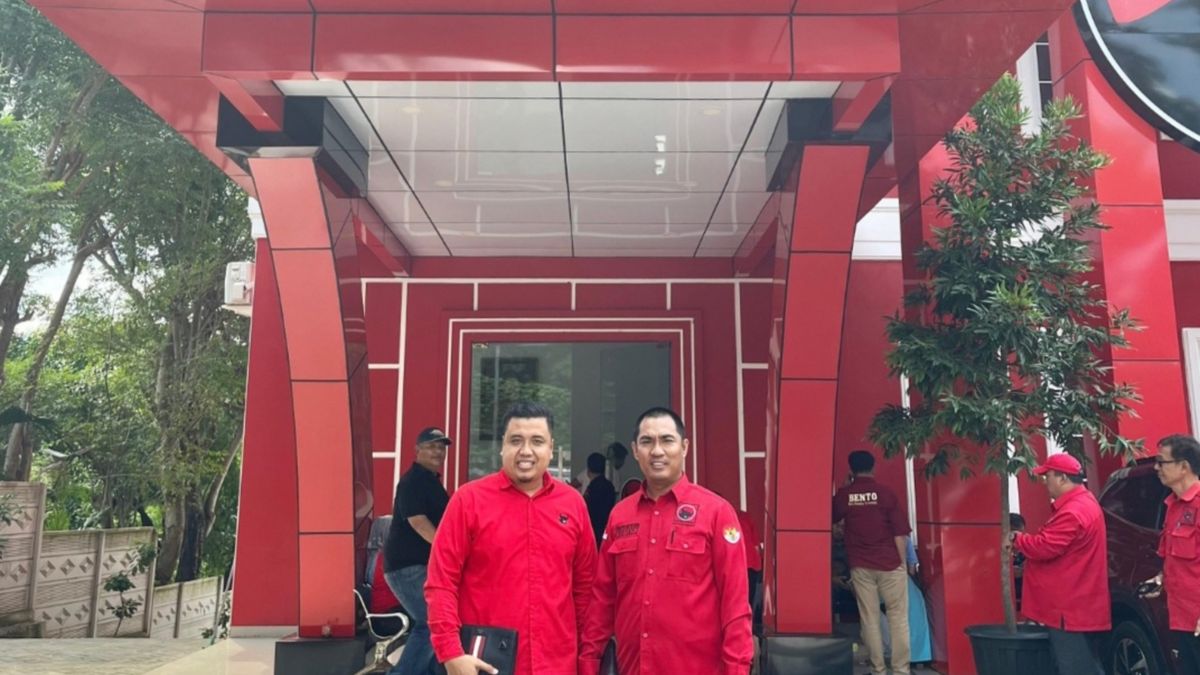 Nanang Ermanto Terima Surat Tugas dari DPP PDIP, LO Tim NEC: Penegasan ... Nanang Ermanto Terima Surat Tugas dari DPP PDIP, LO Tim NEC: Penegasan ...