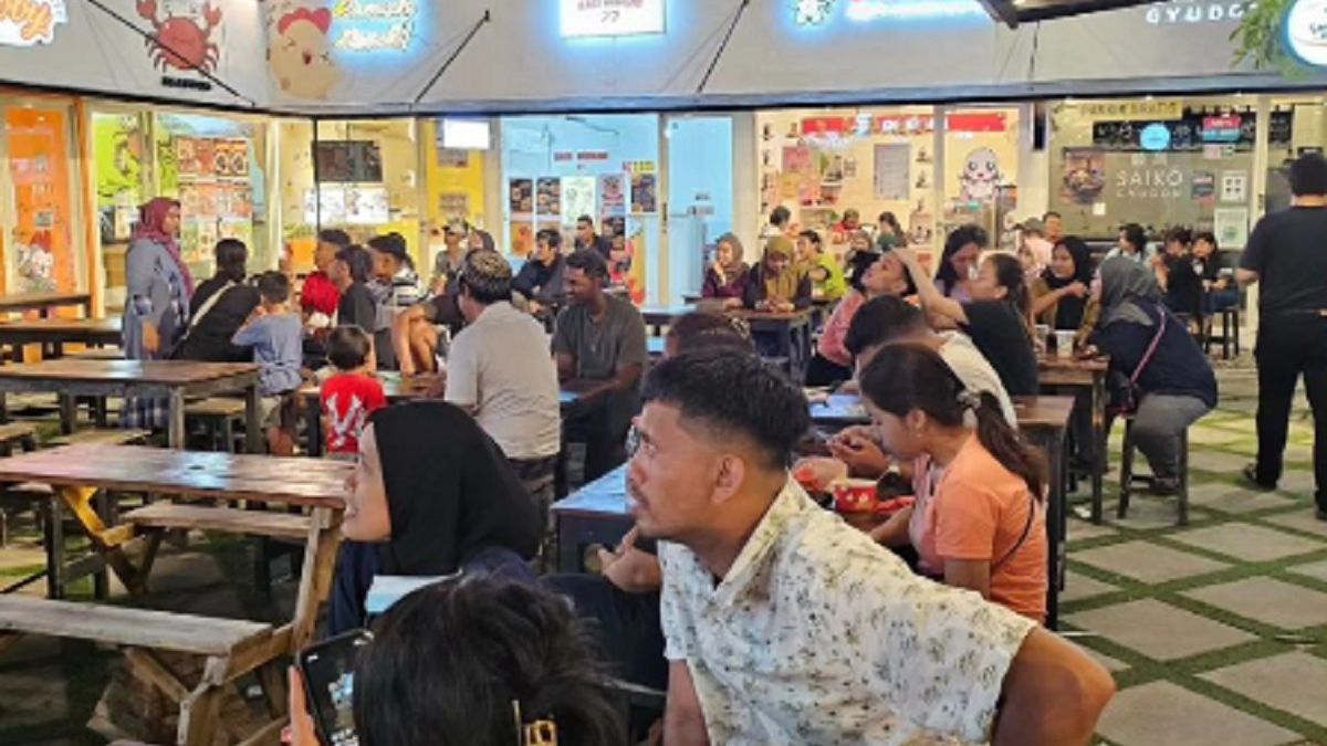 5 Pusat Tempat Makan Kaki Lima Terkenal Murah dan Enak di Madiun ... 5 Pusat Tempat Makan Kaki Lima Terkenal Murah dan Enak di Madiun ...