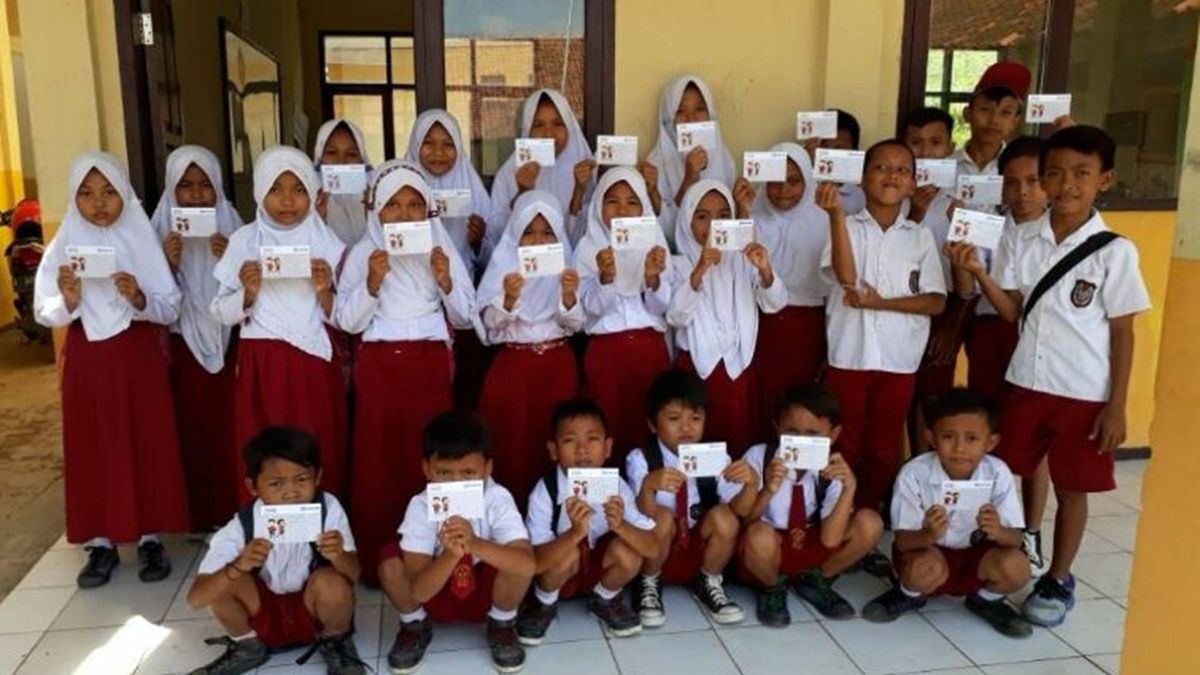 Mantap! PIP Kemdikbud 2024 Cair Lagi, Cek Sekarang Apakah Kamu Termasuk ... Mantap! PIP Kemdikbud 2024 Cair Lagi, Cek Sekarang Apakah Kamu Termasuk ...