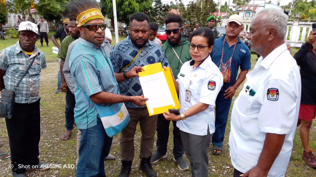 Tokoh Pemuda Adat Sarmi ini Ingatkan Yakonias Wabra, Jangan Bawa Nama ... Tokoh Pemuda Adat Sarmi ini Ingatkan Yakonias Wabra, Jangan Bawa Nama ...