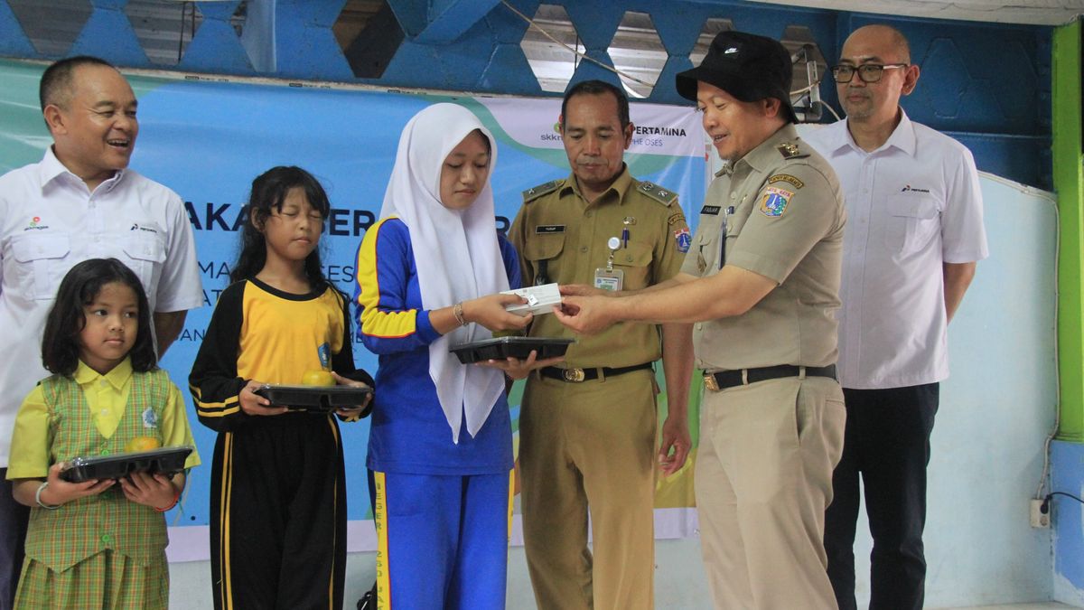PHE OSES Bagikan 521 Porsi Makan Bergizi Gratis, Tingkatkan Asupan ... PHE OSES Bagikan 521 Porsi Makan Bergizi Gratis, Tingkatkan Asupan ...