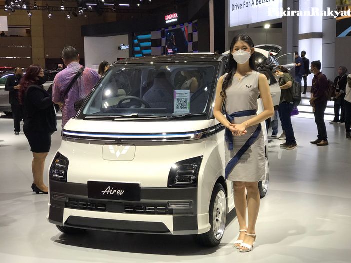 Wuling Pastikan Mobil Listrik Air EV Gunakan Baterai Lokal Mulai 2024