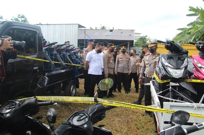 Razia Polisi Di Pati 33 Motor Dan 6 Mobil Bodong Disita Tiga Orang
