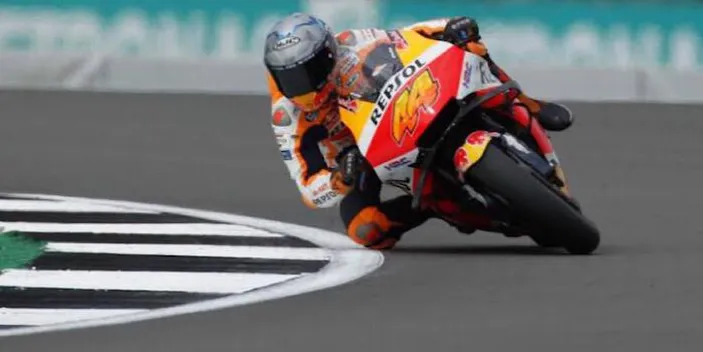 Isu Pol Espargaro Gabung KTM untuk MotoGP 2023, Guidotti Mengaku Senang ... Isu Pol Espargaro Gabung KTM untuk MotoGP 2023, Guidotti Mengaku Senang ...