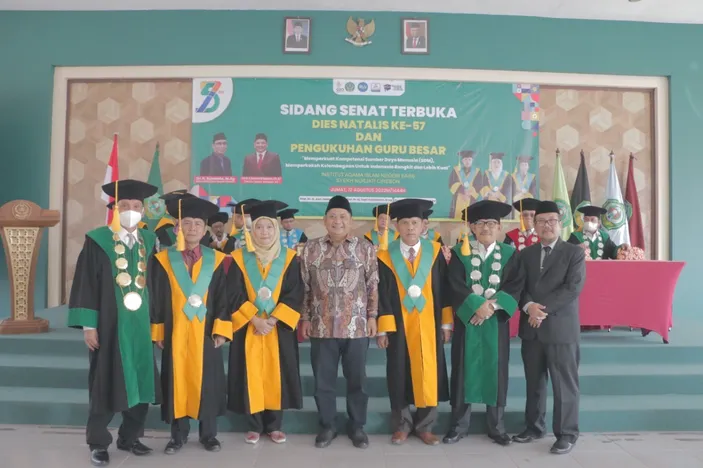 Kepemimpinan Rektor Sumanta, IAIN Cirebon Perbanyak Guru Besar Baru ... Kepemimpinan Rektor Sumanta, IAIN Cirebon Perbanyak Guru Besar Baru ...