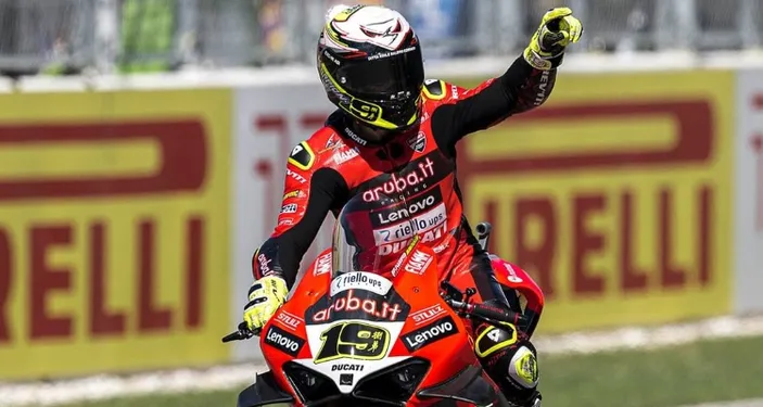 WSBK Mandalika 2022: Skenario Alvaro Bautista Agar Bisa Dinobatkan ... WSBK Mandalika 2022: Skenario Alvaro Bautista Agar Bisa Dinobatkan ...