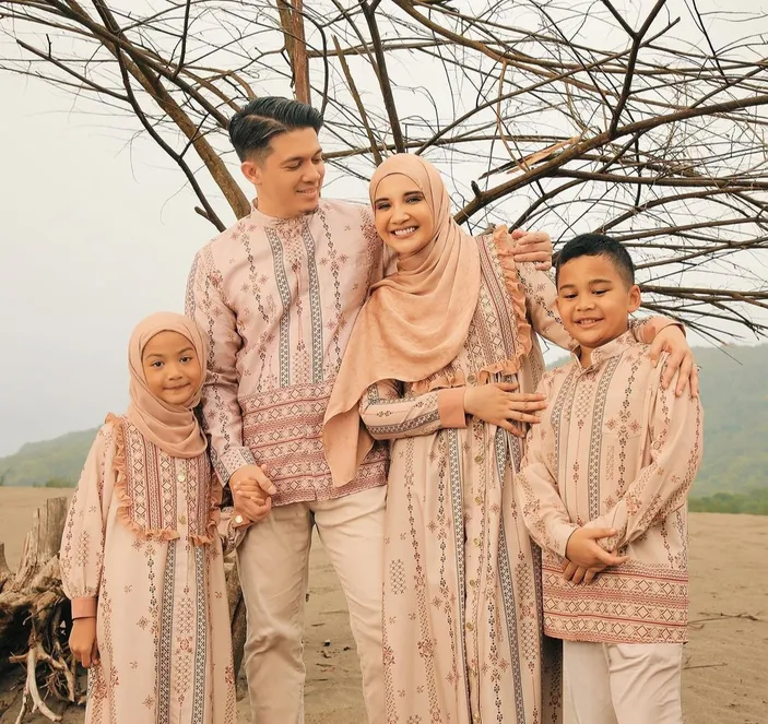 Tulisan Arab Taqobbal Minna Wa Minkum Shiyamana Wa Shiyamakum Dan