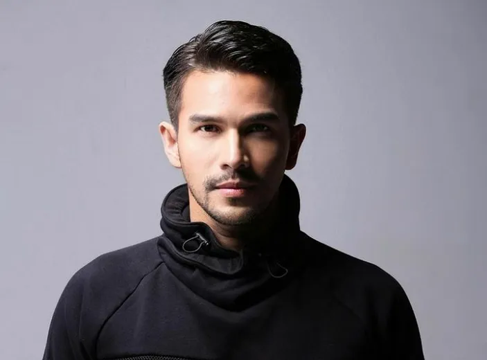 Dhena Devanka Ingin Jonathan Frizzy Tetap Prioritaskan Anak Meski Punya ... Dhena Devanka Ingin Jonathan Frizzy Tetap Prioritaskan Anak Meski Punya ...