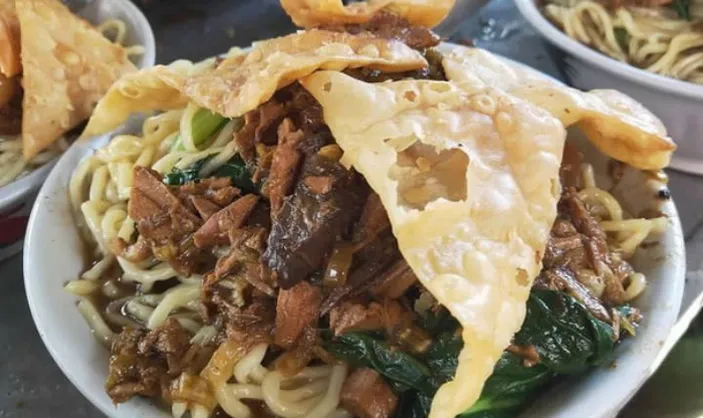 5 Tempat Makan Mie Ayam Terenak di Karawang, Pilihan Terbaik untuk ... 5 Tempat Makan Mie Ayam Terenak di Karawang, Pilihan Terbaik untuk ...
