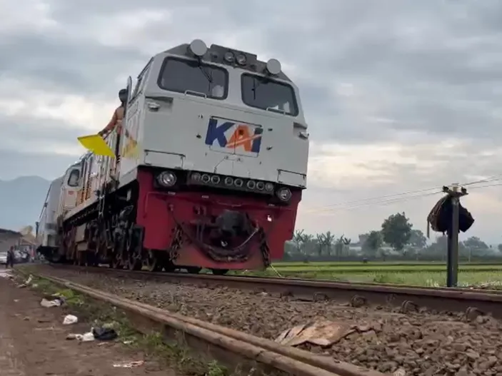 Mulai 1 Februari 2025 Jadwal Kereta Api Berubah, KAI Berlakukan Gapeka ... Mulai 1 Februari 2025 Jadwal Kereta Api Berubah, KAI Berlakukan Gapeka ...