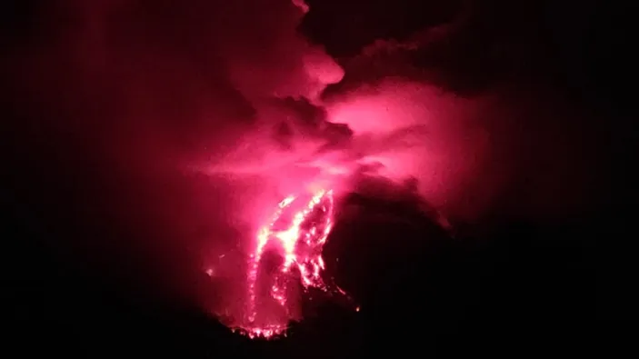 Aktivitas Erupsi Gunung Lewotobi Masih Tinggi Tim Sar Gabungan Kembali