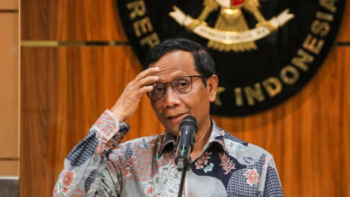 Mahfud Md Kritik Haikal Hassan Soal Sertifikasi Halal Beragama Di