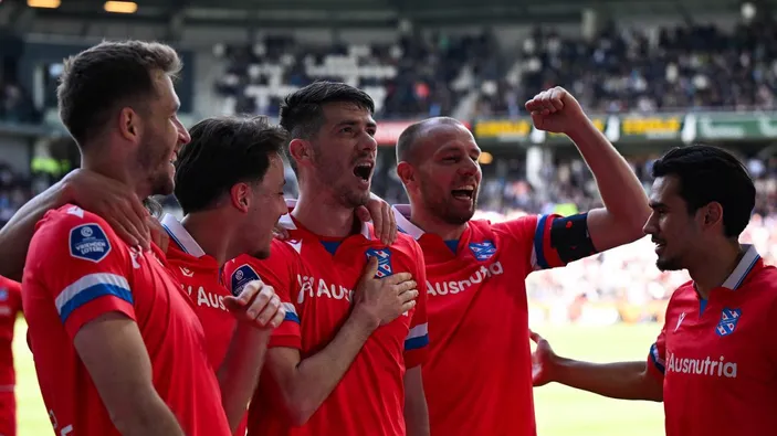 Netizen Indonesia Edan! Follower SC Heerenveen Tembus 300.000 Setelah ... Netizen Indonesia Edan! Follower SC Heerenveen Tembus 300.000 Setelah ...
