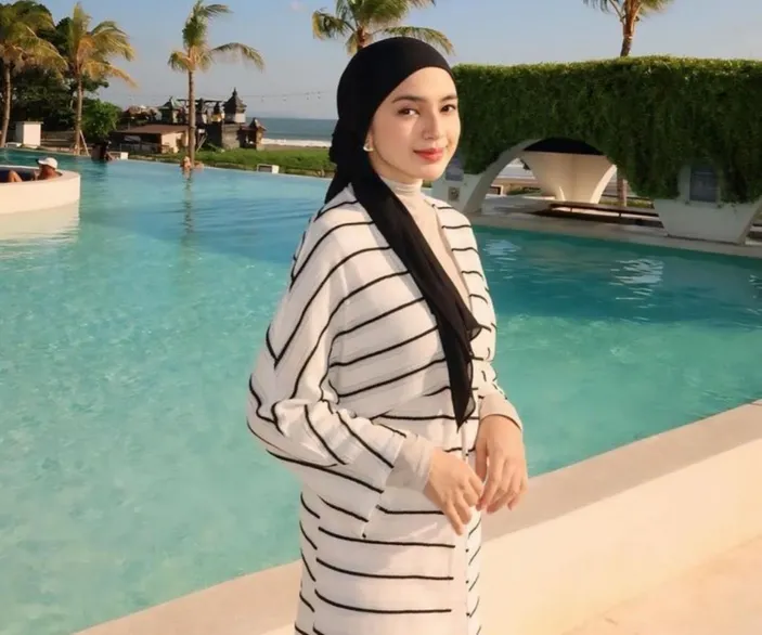 Selebgram Aida Selvia Temukan Bukti Suaminya Sering Open BO Sejak Ia ... Selebgram Aida Selvia Temukan Bukti Suaminya Sering Open BO Sejak Ia ...