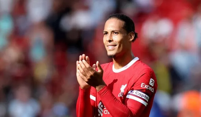 Negosiasi Kontrak Virgil Van Dijk Liverpool Hadapi Ketidakpastian