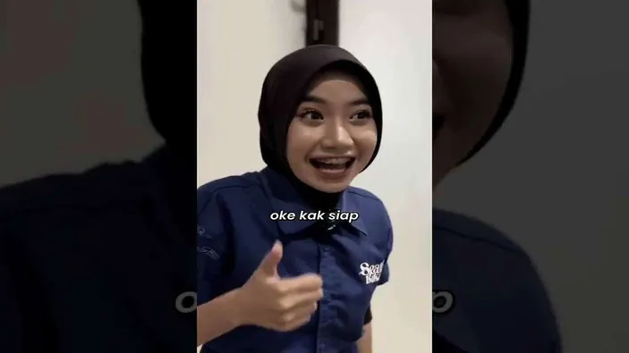 Momen Mengejutkan! Zahra Dilamar Saat Makan Seafood, Netizen Heboh ... Momen Mengejutkan! Zahra Dilamar Saat Makan Seafood, Netizen Heboh ...