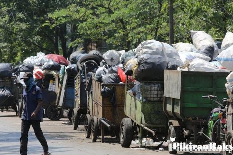 Buang Sampah Sembarangan Bakal Kena Denda - Pikiran-Rakyat.com Buang Sampah Sembarangan Bakal Kena Denda - Pikiran-Rakyat.com