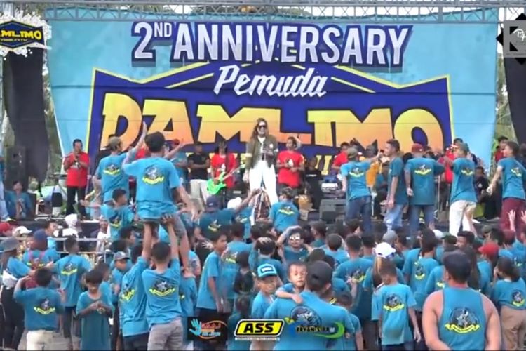 'Tarik Sis Semongko' Viral, Ini Awal Mulanya - Literasi News 'Tarik Sis Semongko' Viral, Ini Awal Mulanya - Literasi News