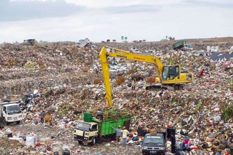 Kondisi Darurat Sampah, Gubernur Bali Desak Desa dan Kelurahan Terapkan ... Kondisi Darurat Sampah, Gubernur Bali Desak Desa dan Kelurahan Terapkan ...