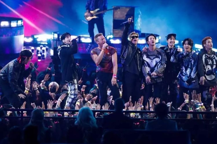Bts Raih 3 Penghargaan Di American Music Awards 2021 Dan Kolaborasi