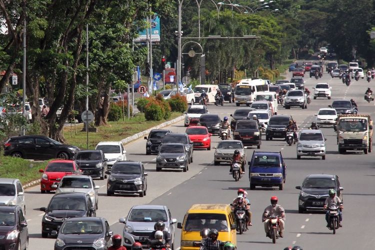 Polda Kepri Berlakukan Tilang Elektronik ETLE di Batam Mulai Hari Ini ... Polda Kepri Berlakukan Tilang Elektronik ETLE di Batam Mulai Hari Ini ...