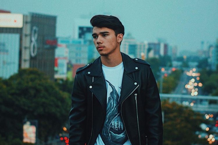 Profil dan Biodata Jeff Smith, Aktor Muda Pemeran Jimi dalam Sinetron ... Profil dan Biodata Jeff Smith, Aktor Muda Pemeran Jimi dalam Sinetron ...