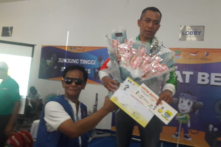 Raih Gelar 6 Juara Umum di Peparda Jabar 2022, Ketua NPCI Adik Fachroji ... Raih Gelar 6 Juara Umum di Peparda Jabar 2022, Ketua NPCI Adik Fachroji ...