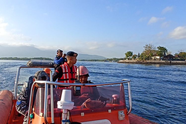 Begini Kronologi Pria yang Loncat ke Laut dari Kapal di Perairan ... Begini Kronologi Pria yang Loncat ke Laut dari Kapal di Perairan ...