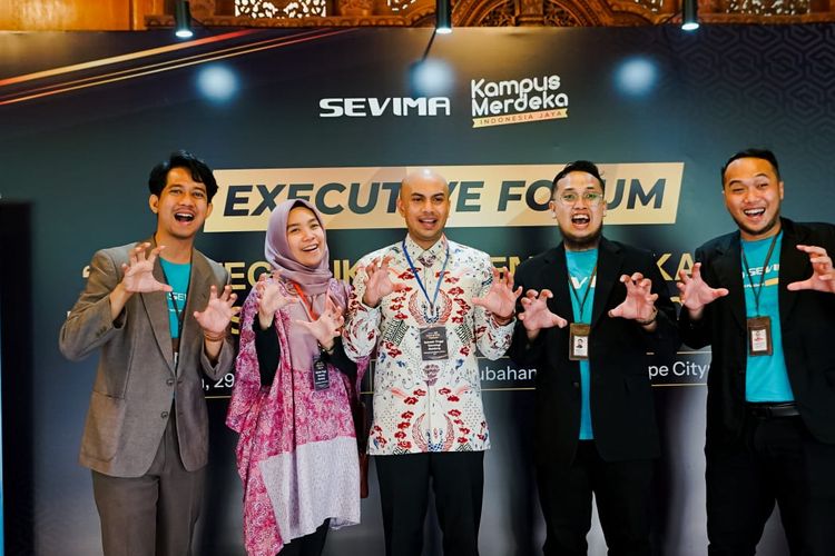 SEVIMA Kupas Tuntas Strategi Kampus untuk Berubah Agar Lulusannya Tak ... SEVIMA Kupas Tuntas Strategi Kampus untuk Berubah Agar Lulusannya Tak ...