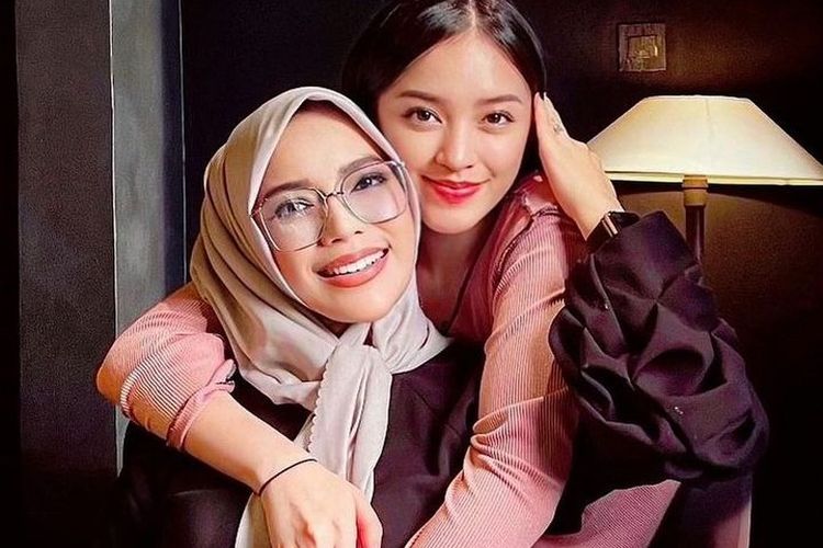 Arawinda Kirana Bantah Isu Pelakor dan Mengaku Sebagai Korban, Vera ... Arawinda Kirana Bantah Isu Pelakor dan Mengaku Sebagai Korban, Vera ...
