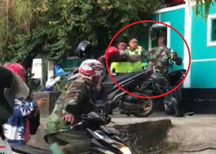Kronologi Adu Jotos Polri Vs Tni Viral Di Ambon Cuma Gara Gara Nggak Mau Ditilang