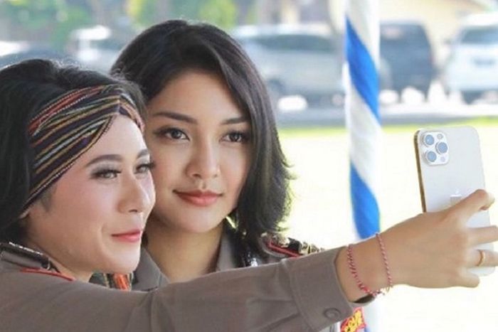AKP Rita Yuliana Berstatus Janda, Isu Nikah Siri Berembus Kencang ... AKP Rita Yuliana Berstatus Janda, Isu Nikah Siri Berembus Kencang ...