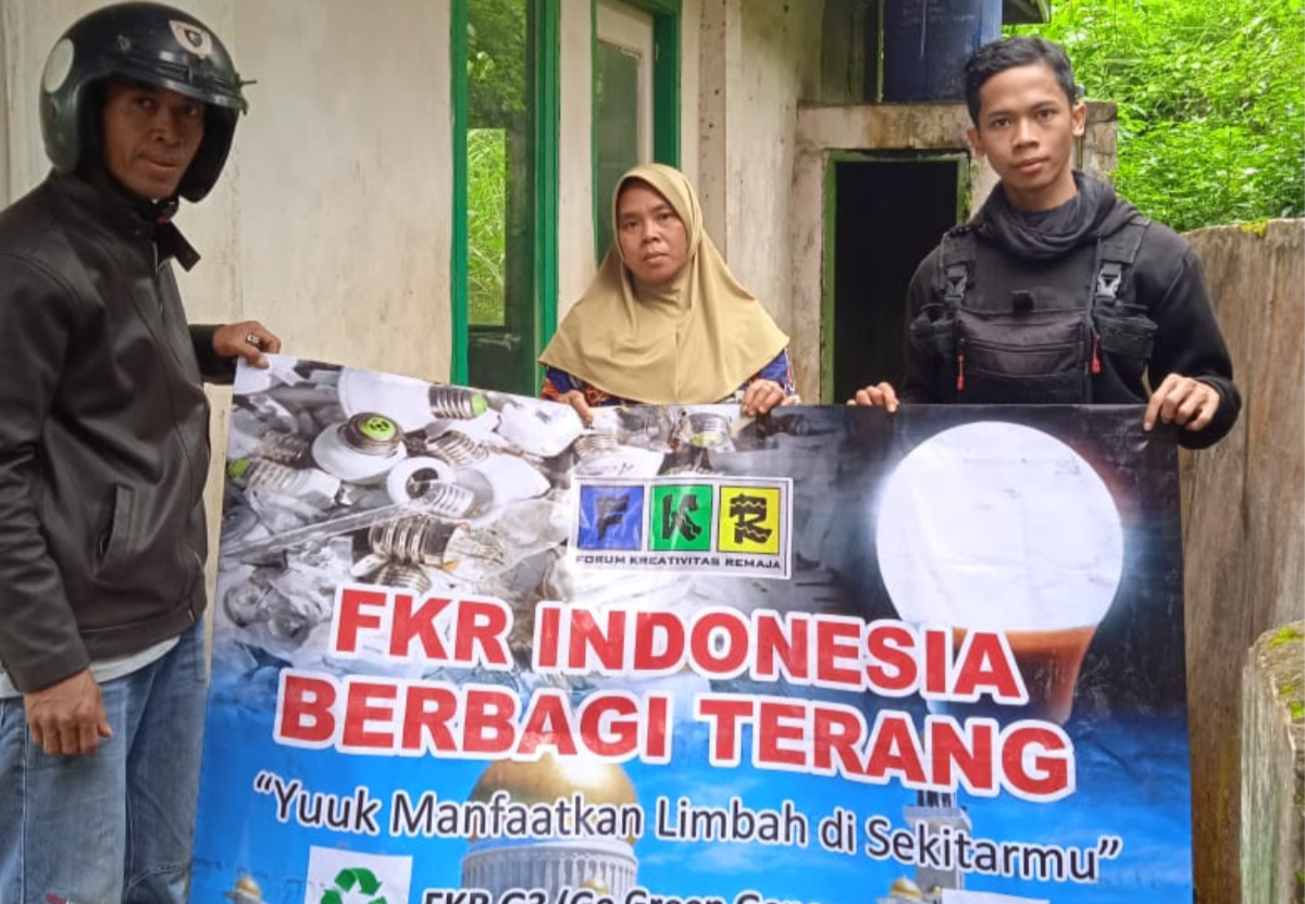 Menengok Perjuangan FKR Indonesia Saat Berbagi Terang Untuk 100 Masjid ... Menengok Perjuangan FKR Indonesia Saat Berbagi Terang Untuk 100 Masjid ...