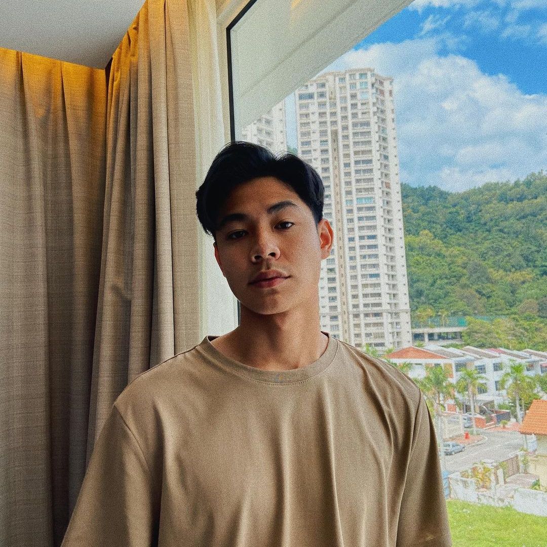 Profil dan Biodata Meerqeen Pemeran Firdaus Drama Malaysia Melur untuk ... Profil dan Biodata Meerqeen Pemeran Firdaus Drama Malaysia Melur untuk ...