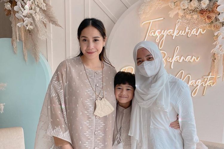 Berat Janin Nagita Slavina Masih Terlalu Kecil, Mbak Lala Bongkar ... Berat Janin Nagita Slavina Masih Terlalu Kecil, Mbak Lala Bongkar ...