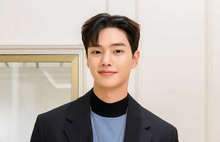 Awal Mula Song Kang Disebut The Son Of Netflix Aktor Yang Rayakan Ulang Tahun Pada 23 April