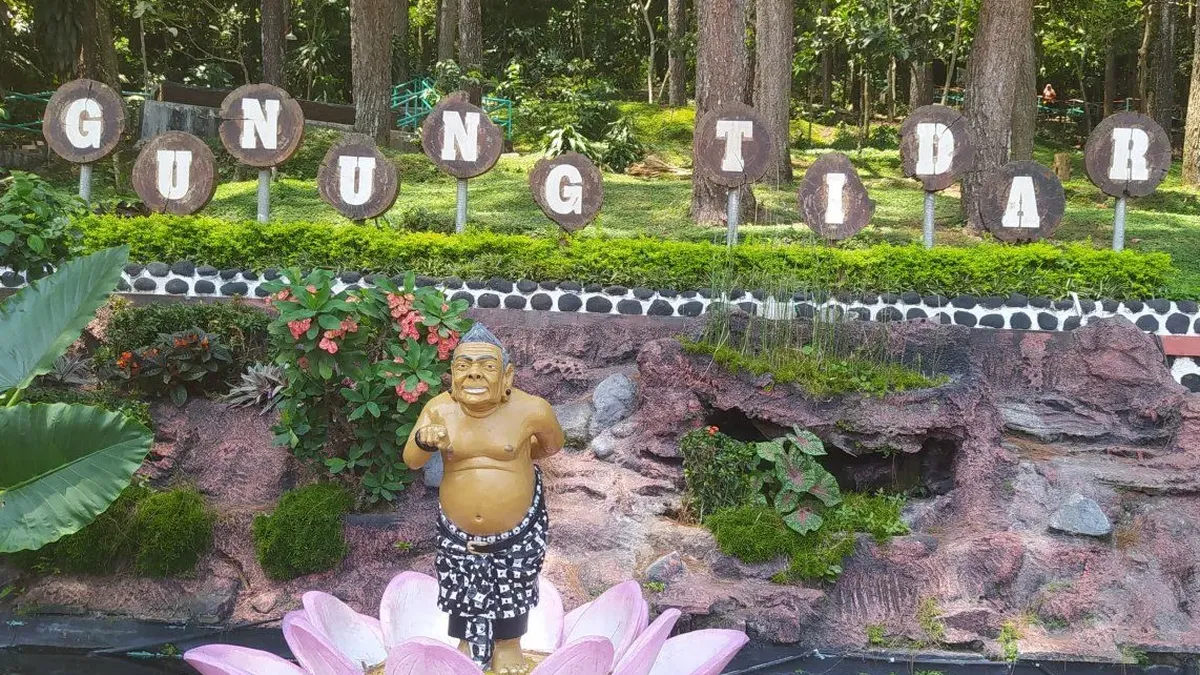 Asal Usul Dan Mitos Gunung Tidar Magelang, Jadi Sarang Bangsa Jin Jawa ... Asal Usul Dan Mitos Gunung Tidar Magelang, Jadi Sarang Bangsa Jin Jawa ...