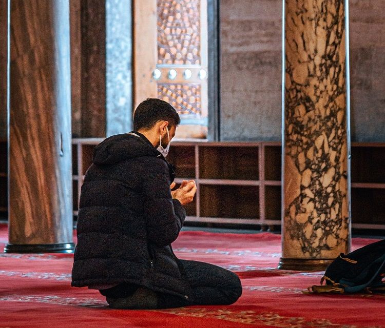 Doa Puasa Ramadhan Hari Ke 21 Lengkap Dengan Teks Arab Latin Dan Arti