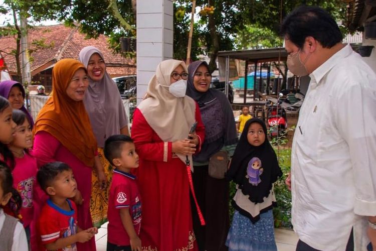 Jaga Momentum Pemulihan Ekonomi 2022, Menko Airlangga Hartarto ... Jaga Momentum Pemulihan Ekonomi 2022, Menko Airlangga Hartarto ...